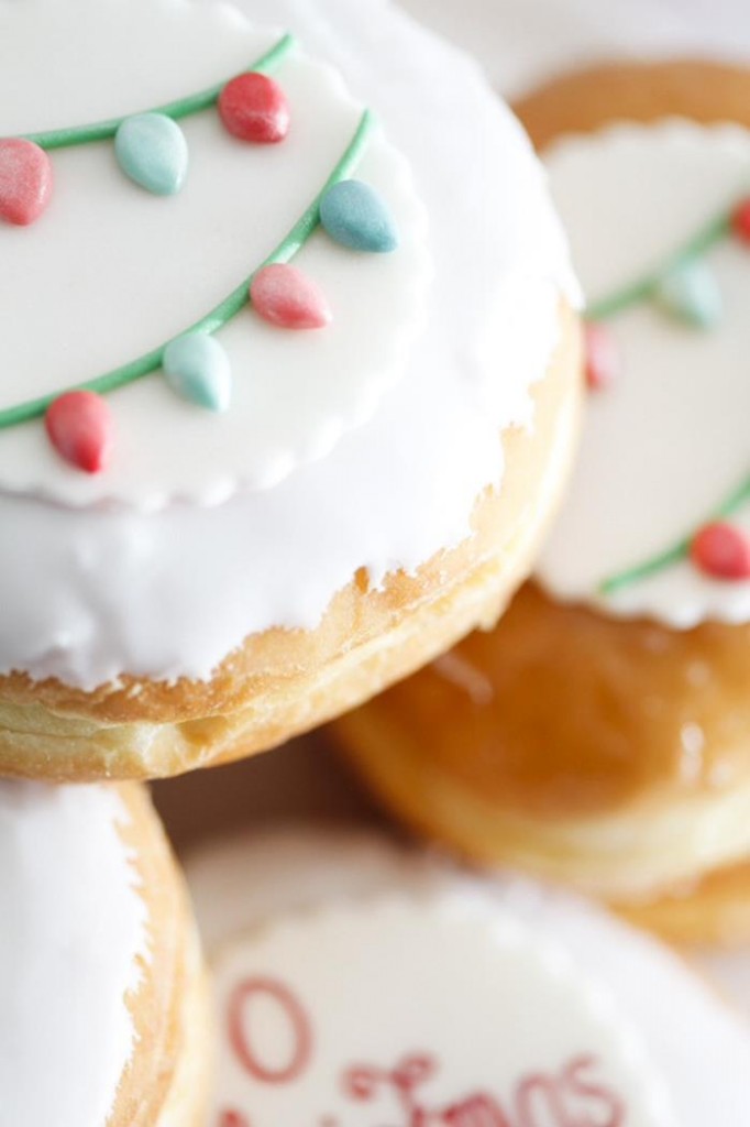 Kara's Party Ideas Trim The Tree Themed Christmas Party | Kara's Party ...