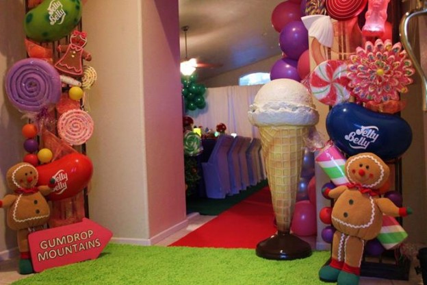 Kara's Party Ideas Willy Wonka's Candyland Wonderland Themed Party ...