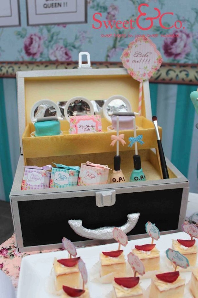 Kara's Party Ideas Drama Queen + Fashion Birthday Party | Kara's Party ...