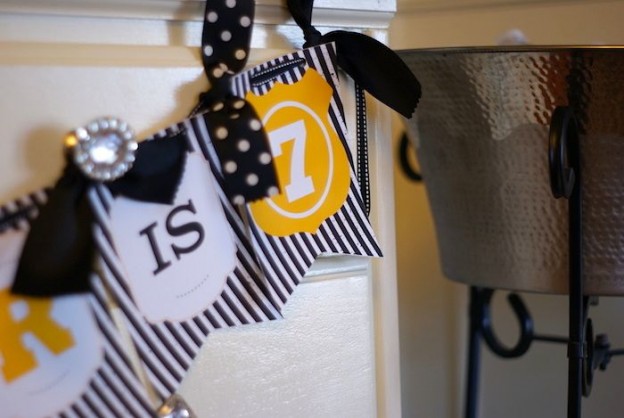 Kara's Party Ideas Preppy Police Officer Birthday Party | Kara's Party ...