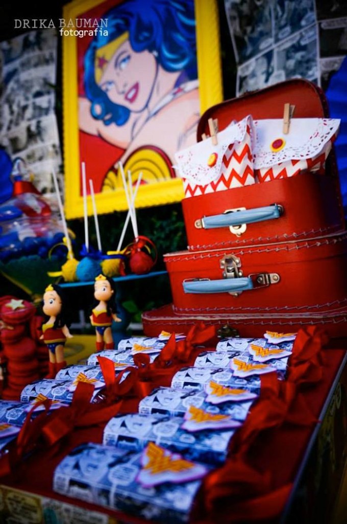 Kara's Party Ideas Wonder Woman Themed Birthday Party | Kara's Party Ideas