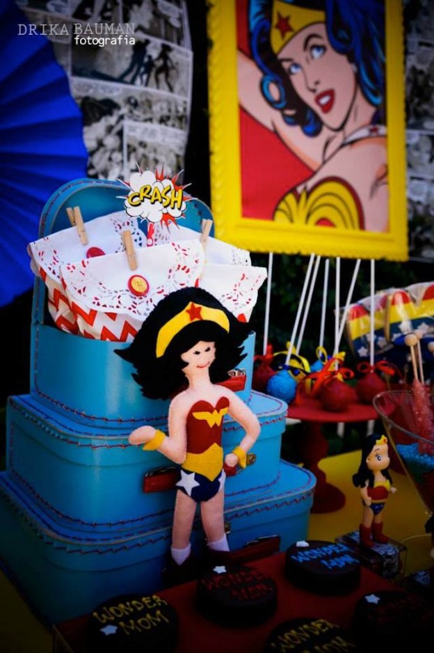 Kara's Party Ideas Wonder Woman Themed Birthday Party | Kara's Party Ideas