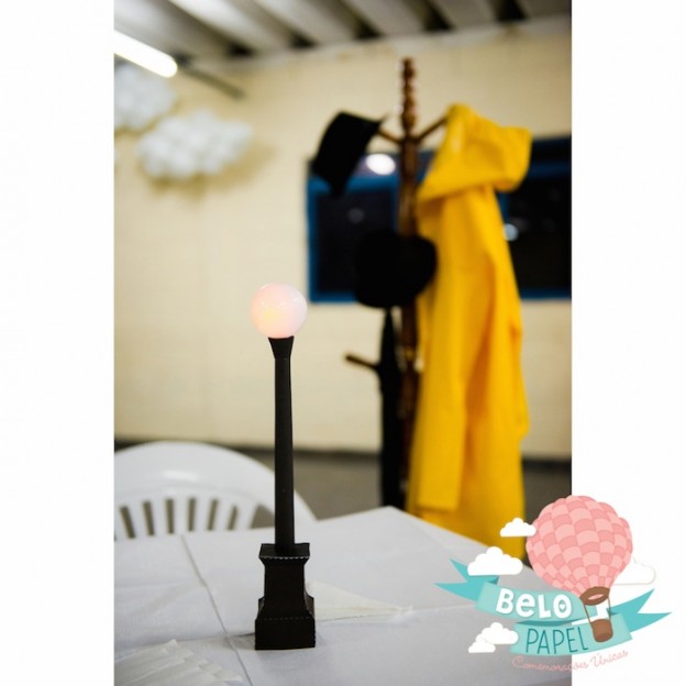 Kara's Party Ideas Singin' In The Rain Themed Birthday Party | Kara's ...