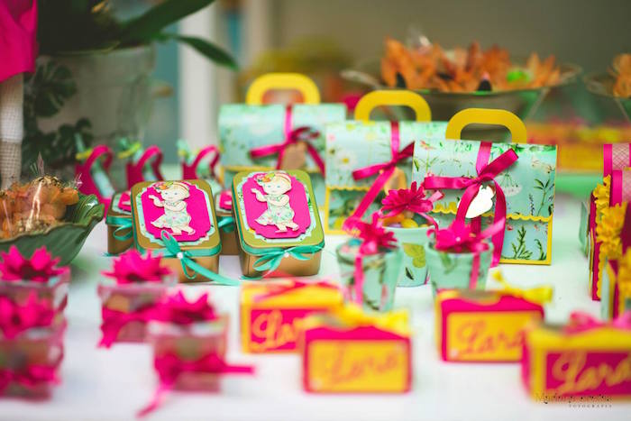 Kara's Party Ideas Tropical Pineapple 1st Birthday Party | Kara's Party ...