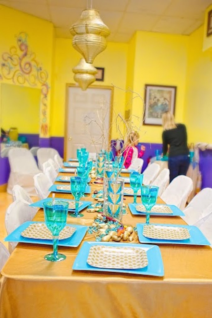 Kara's Party Ideas Cleopatra + Egyptian Party | Kara's Party Ideas