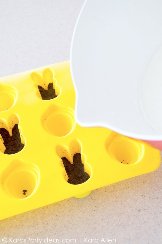 Kara's Party Ideas Oreo Cookie Peeps Recipe + How to! | Kara's Party Ideas
