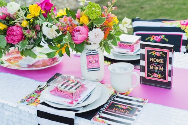 Kara's Party Ideas Colorful Mother's Day Party With FREE PRINTABLES ...