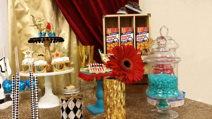 Kara's Party Ideas Glam "Cirque Du Bebe" Baby Shower | Kara's Party Ideas
