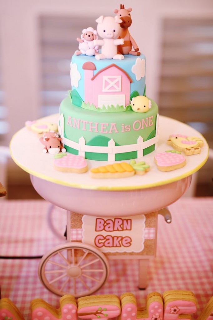 Kara's Party Ideas Pink Barnyard Birthday Party | Kara's Party Ideas