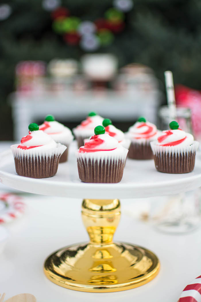 Kara's Party Ideas Elf Themed Holiday Christmas Party | Kara's Party Ideas