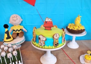 Kara's Party Ideas Peanuts + Charlie Brown Birthday Party | Kara's ...