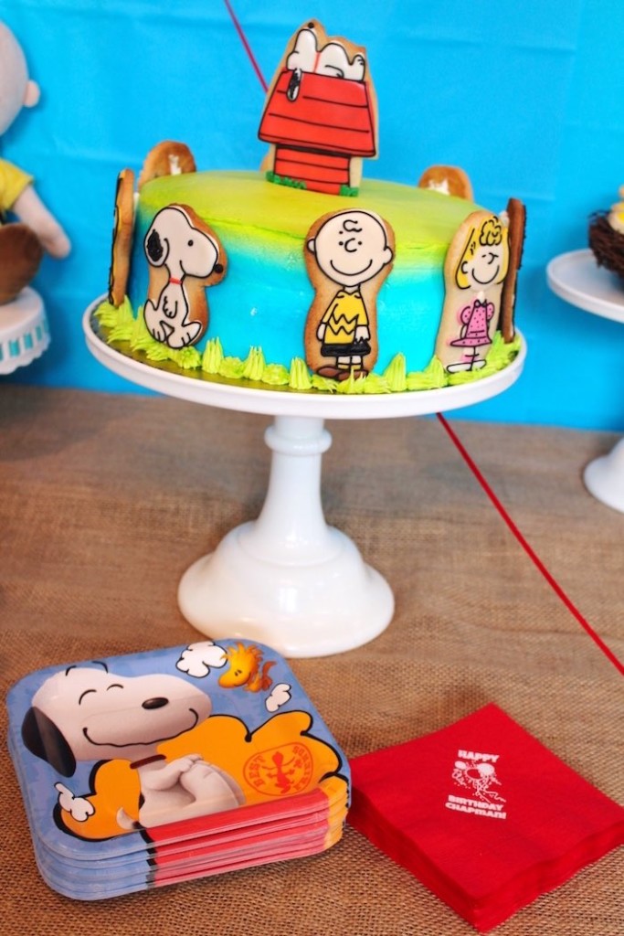 Kara's Party Ideas Peanuts + Charlie Brown Birthday Party | Kara's ...
