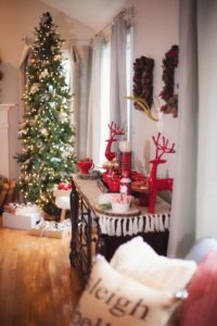 Kara's Party Ideas Cozy Tree Trimming Holiday Party | Kara's Party Ideas