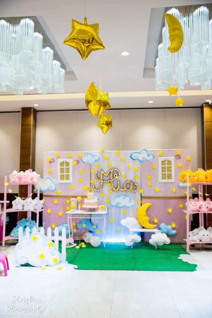 Kara's Party Ideas Dreamy Little Star Birthday Party | Kara's Party Ideas