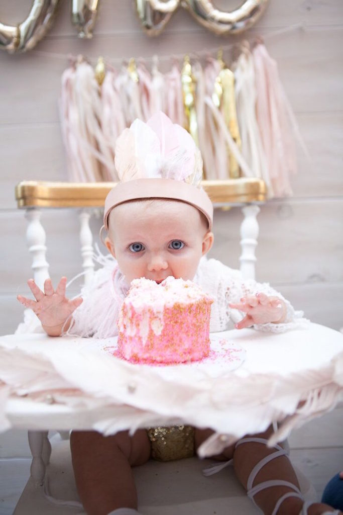 Kara's Party Ideas Magical Sweet Swan Birthday Party | Kara's Party Ideas