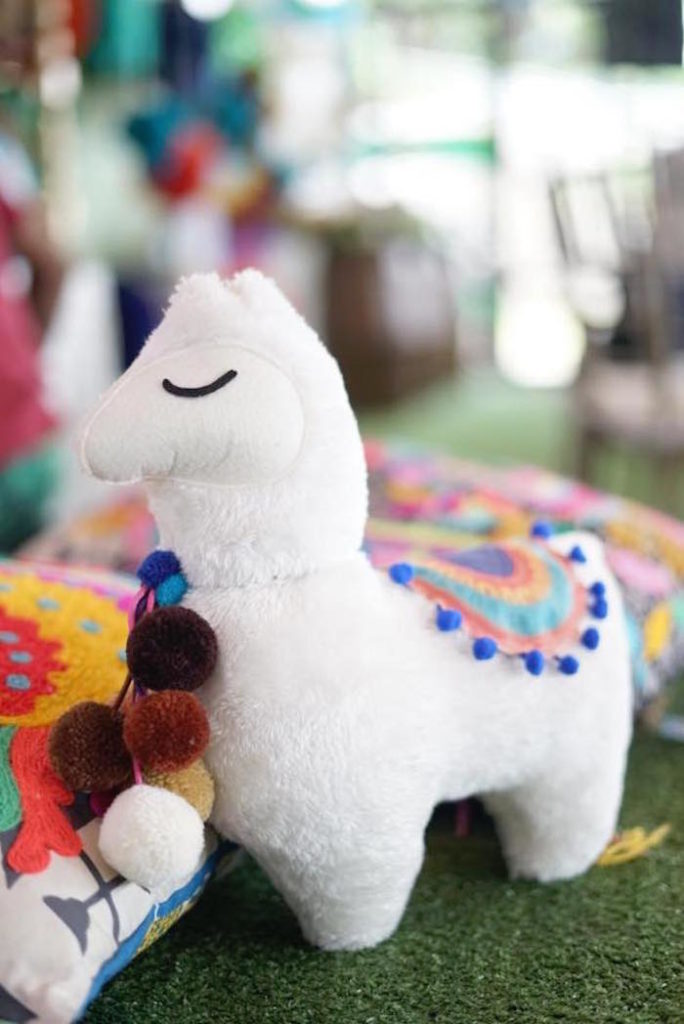 Kara's Party Ideas Peruvian Llama Birthday Party | Kara's Party Ideas