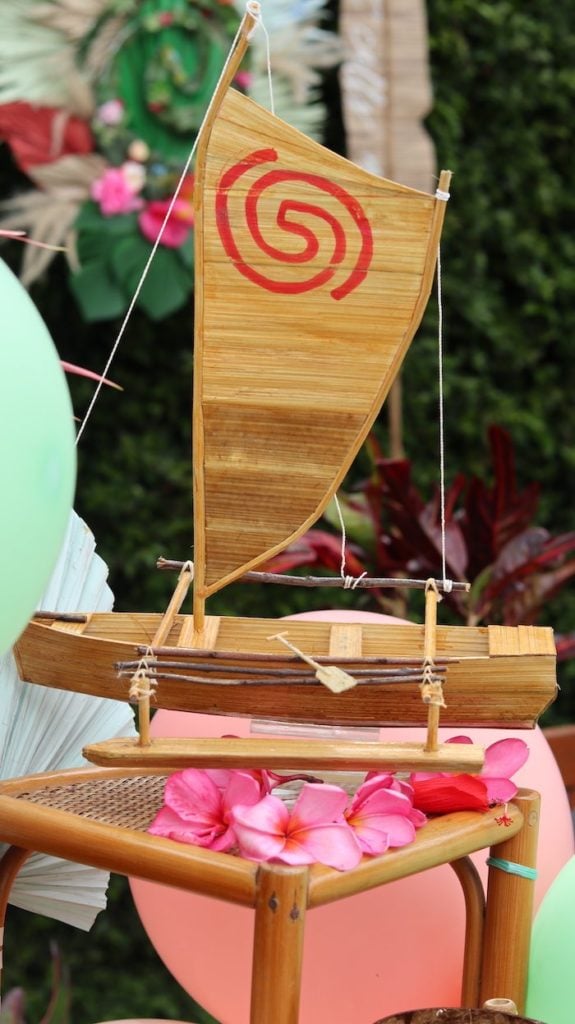 Kara's Party Ideas Moana Inspired Backyard Pool Party | Kara's Party Ideas