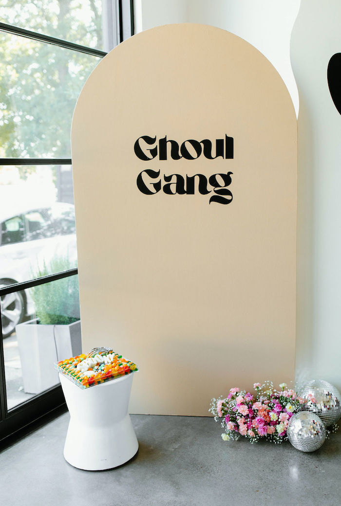 Kara's Party Ideas Ghoul Gang Halloween Party | Kara's Party Ideas