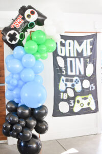 Kara's Party Ideas Gaming Themed 12th Birthday Party- Boy Video Game ...