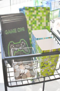Kara's Party Ideas Gaming Themed 12th Birthday Party- Boy Video Game ...