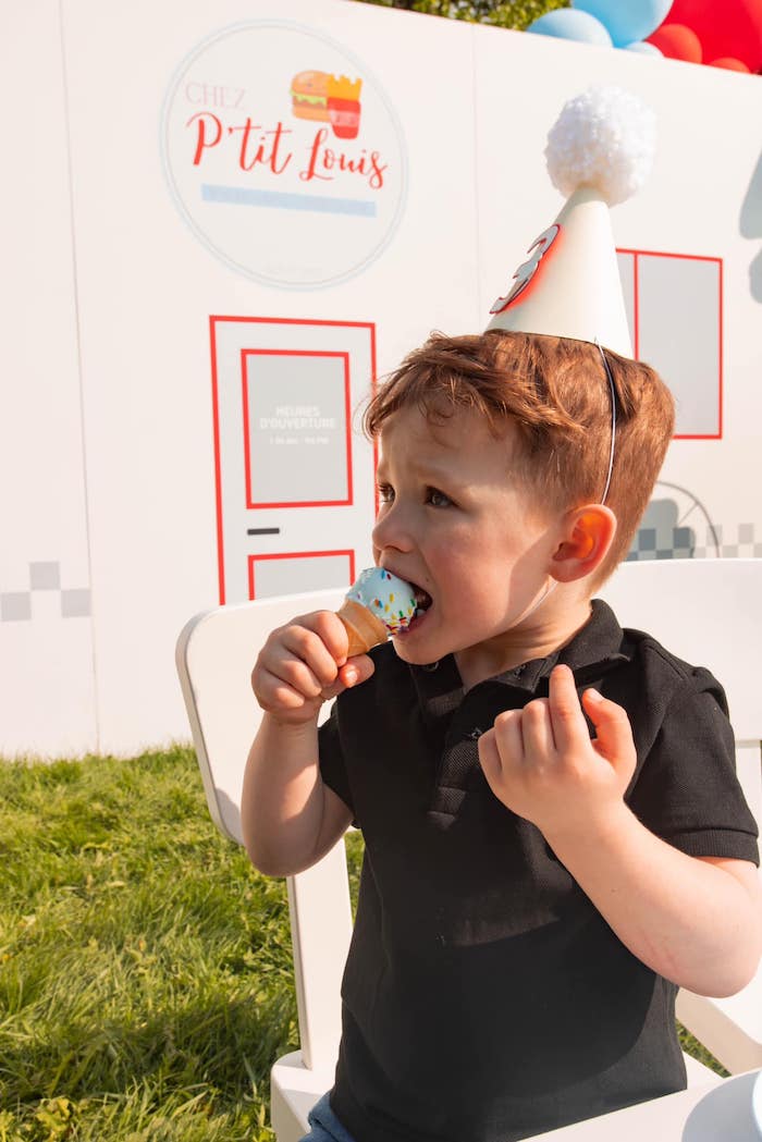 Kara's Party Ideas Drive Thru Fast Food Themed Birthday Party | Kara's ...