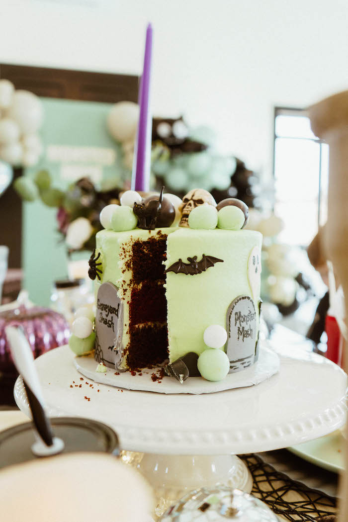 Kara's Party Ideas Modern Monster Mash | Kara's Party Ideas