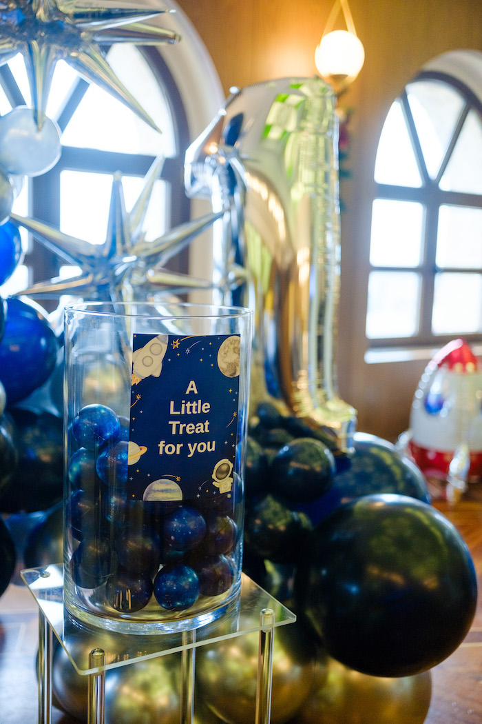 Kara's Party Ideas Galactic Boys Space Party | Kara's Party Ideas