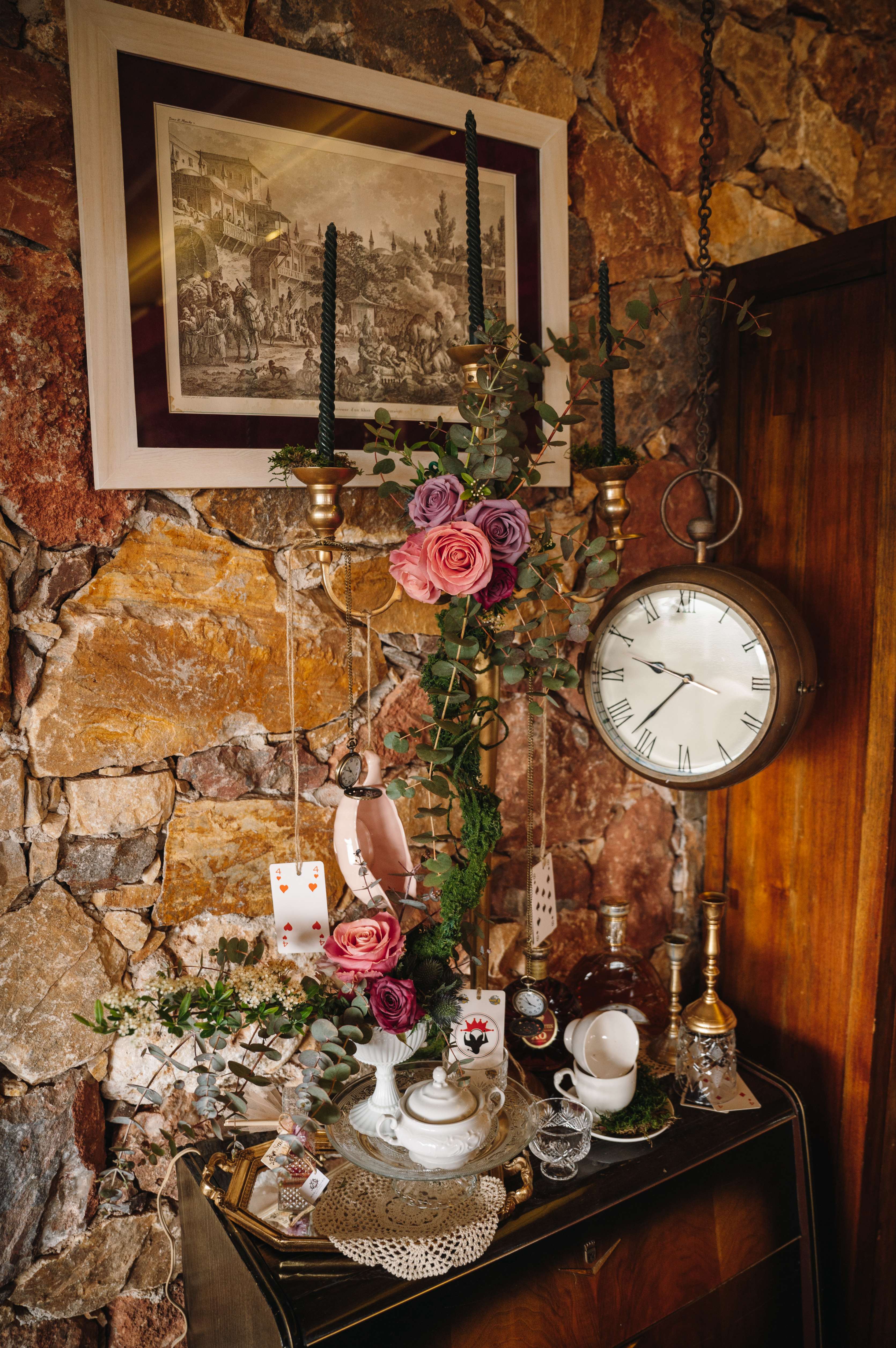 Kara's Party Ideas A Magical Journey Through Alice’s Wonderland | Kara ...